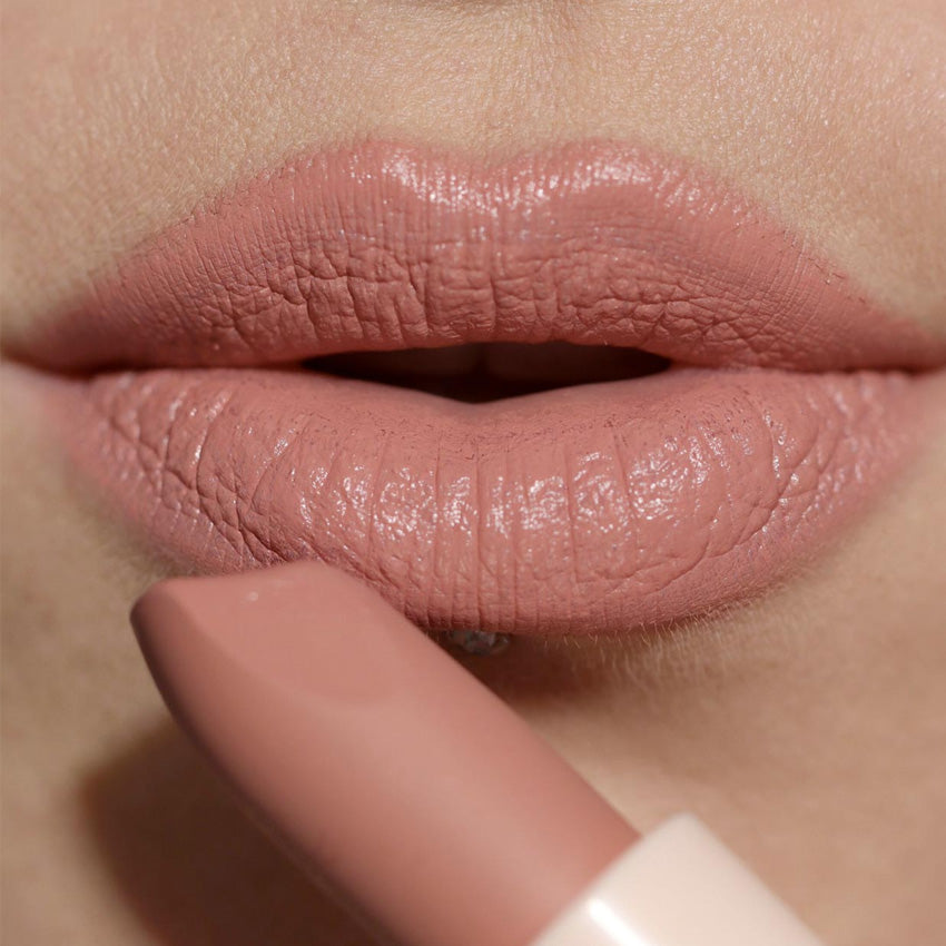 Revolution – Satin Lipstick Lip Allure – Brunch Pink Nude – Ultra Store